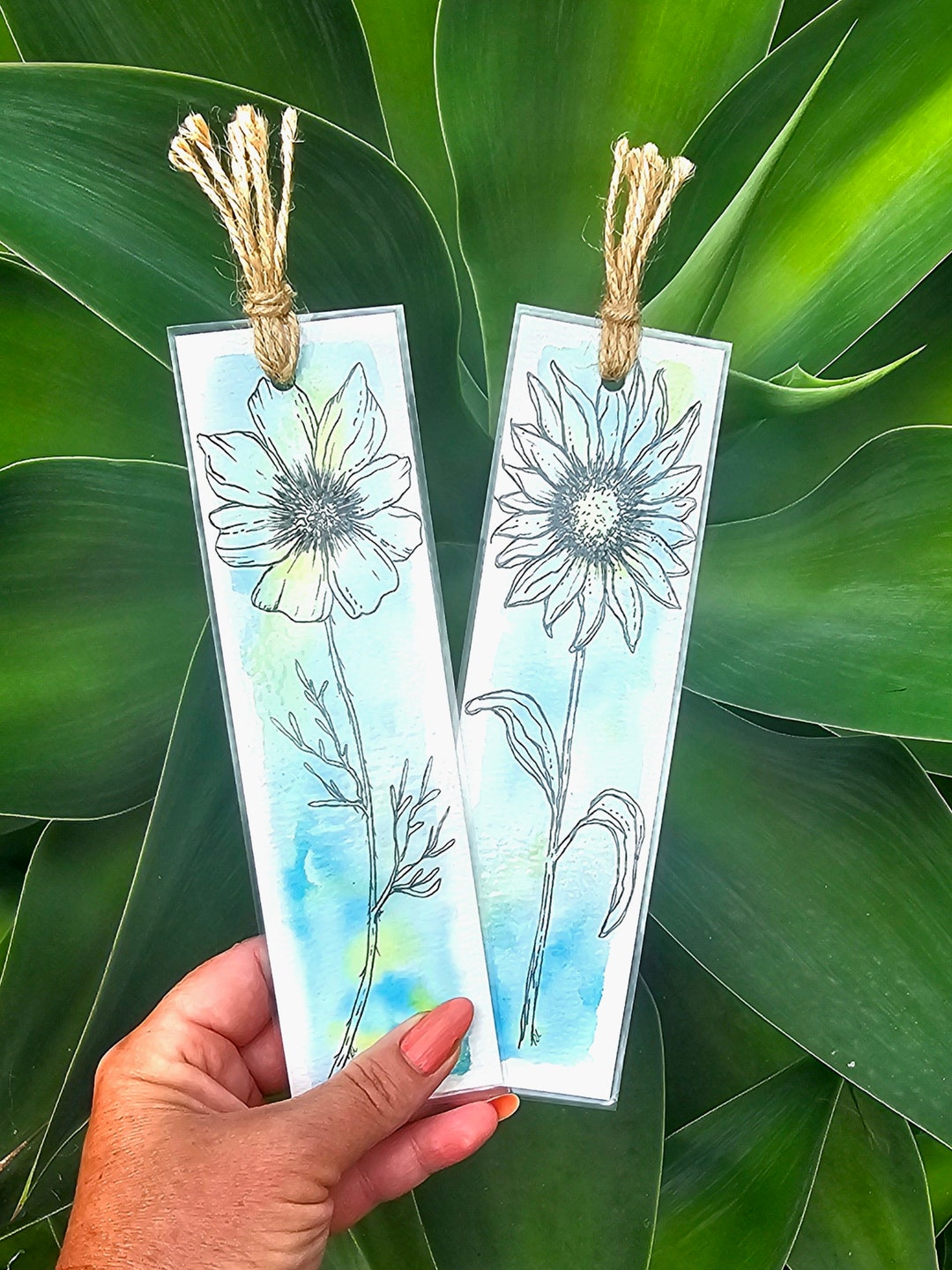 Hand-drawn Floral Watercolor Bookmarks, Laminated Botanical Art Set - Etsy