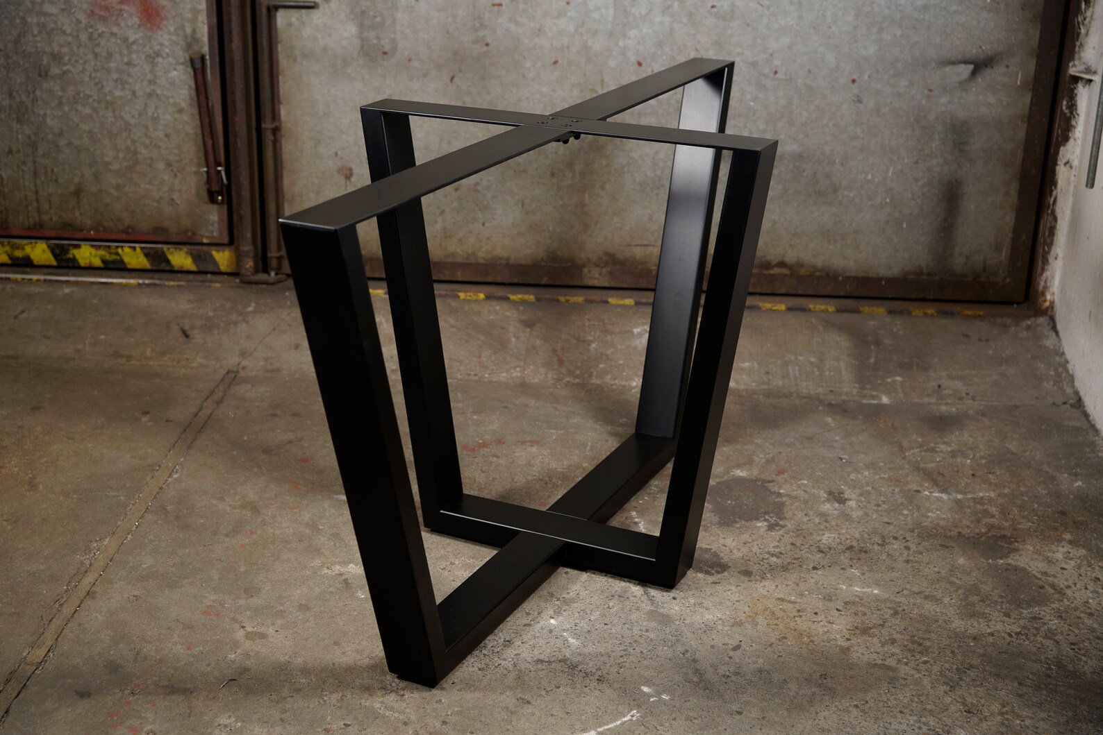 Modern Metal Dining Table Base, Steel Table Base Perfect for Wood Top ...