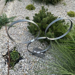 Contemporary Steel Yard Ornament, Garden Metal Decor, Modern Garden ...