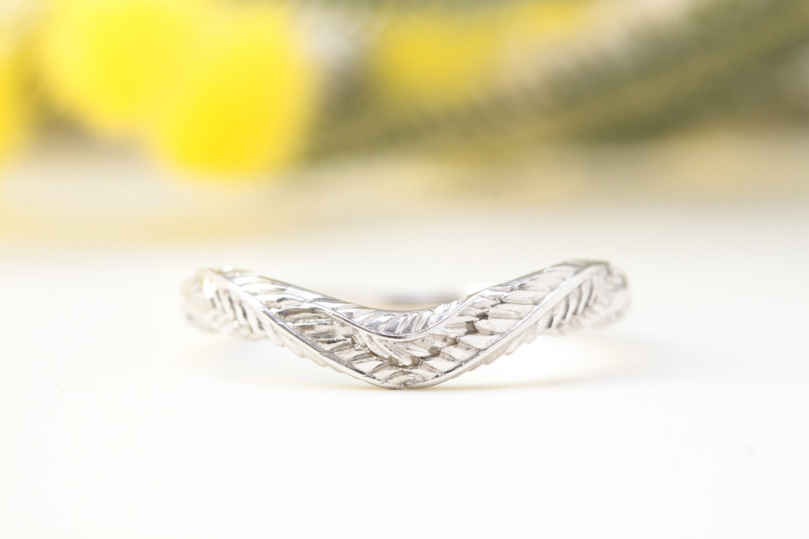 Rose Gold Leaf Wedding Band, Foliage Ring - Etsy