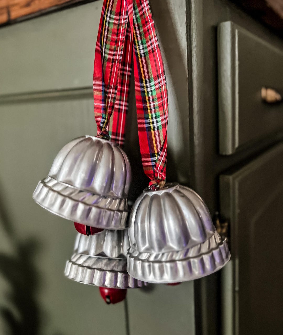 Christmas Bell // Repurposed Vintage Jello Mold Shabby Chic Decor ...