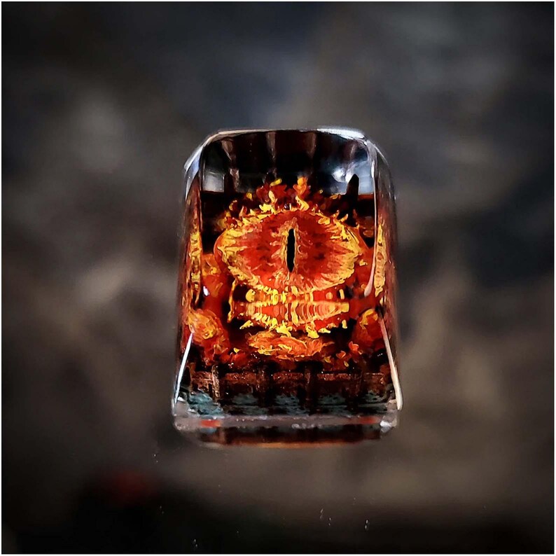 L.OTR Lo.rd O.f Ri.ngs Eye of Sauron Dark Lord King of the Dead Smaug ...