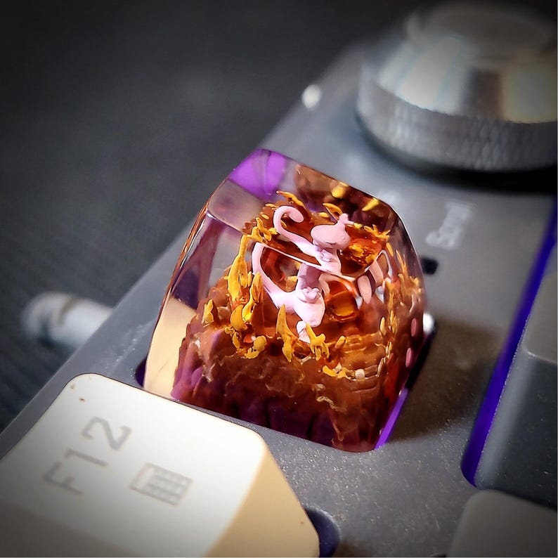 Pokemon Garchomp Artisan Keycaps Epoxy Resin - Etsy