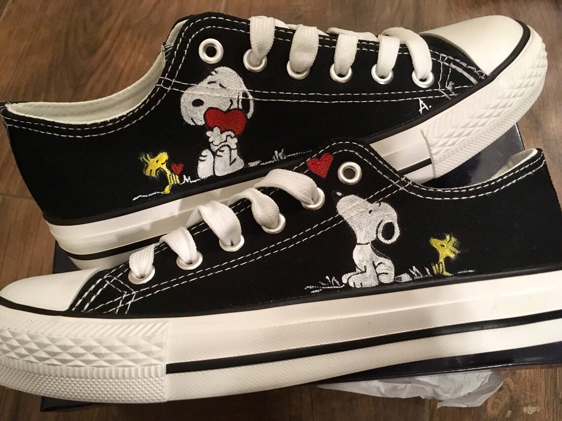 Converse All Star Snoopy Sneakers Hand Painted Custom Snoopy - Etsy
