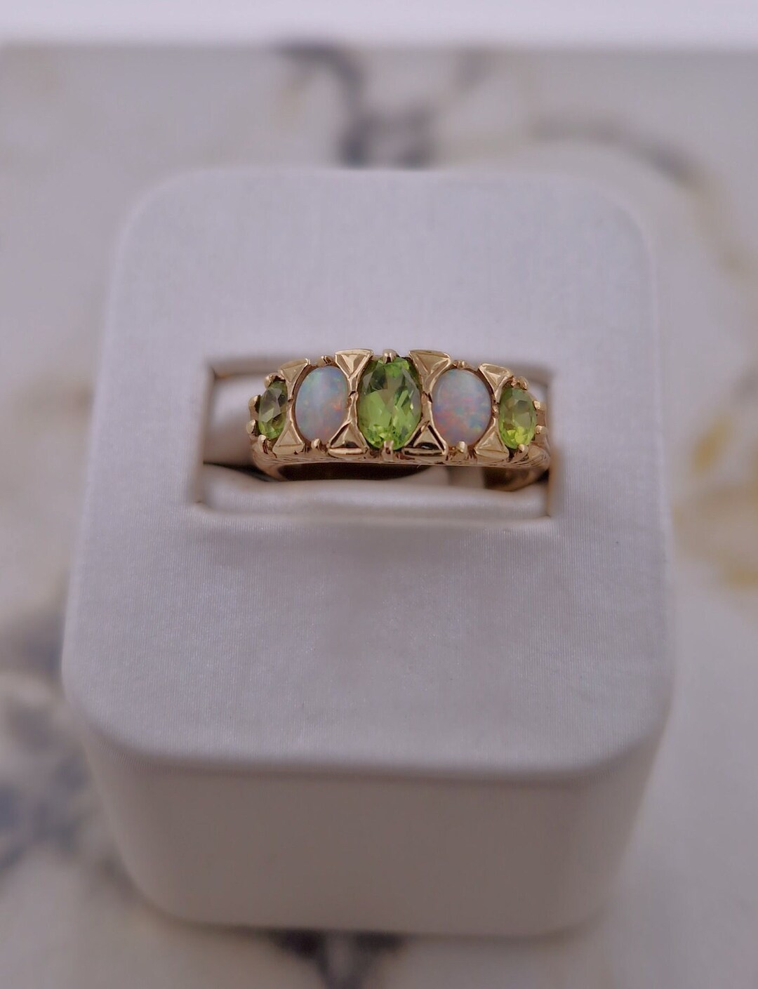 9ct Gold Peridot & Opal Ring Vintage - Etsy
