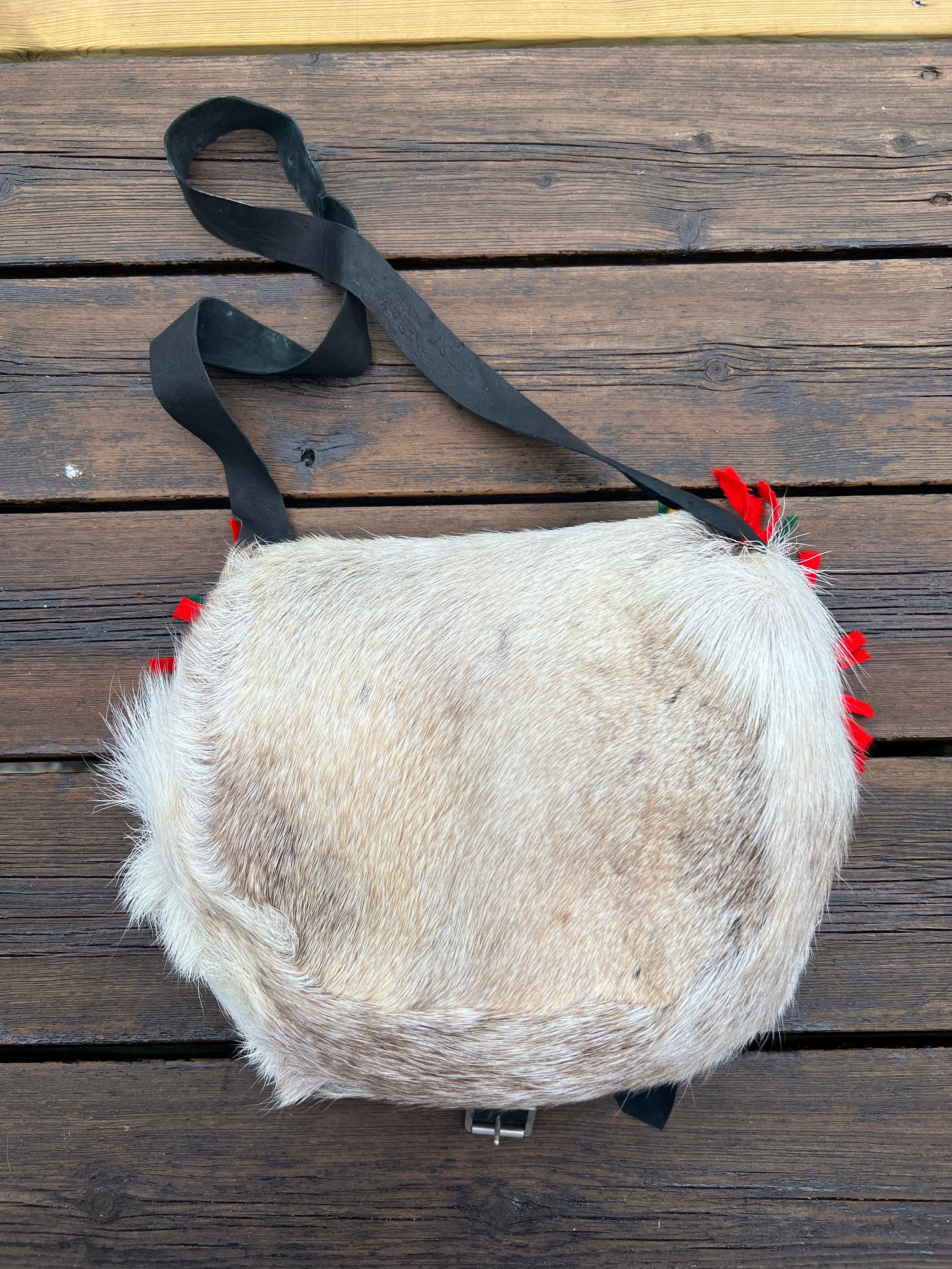 Traditional Sami People Deer Skin Bag, Handmade, Northern Scandinavian ...