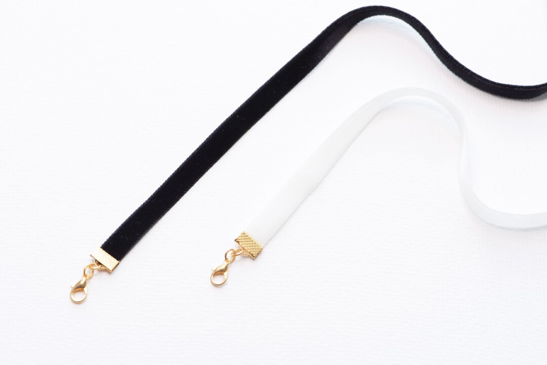 Velvet Choker Set: Black & White Thin Chokers - Etsy