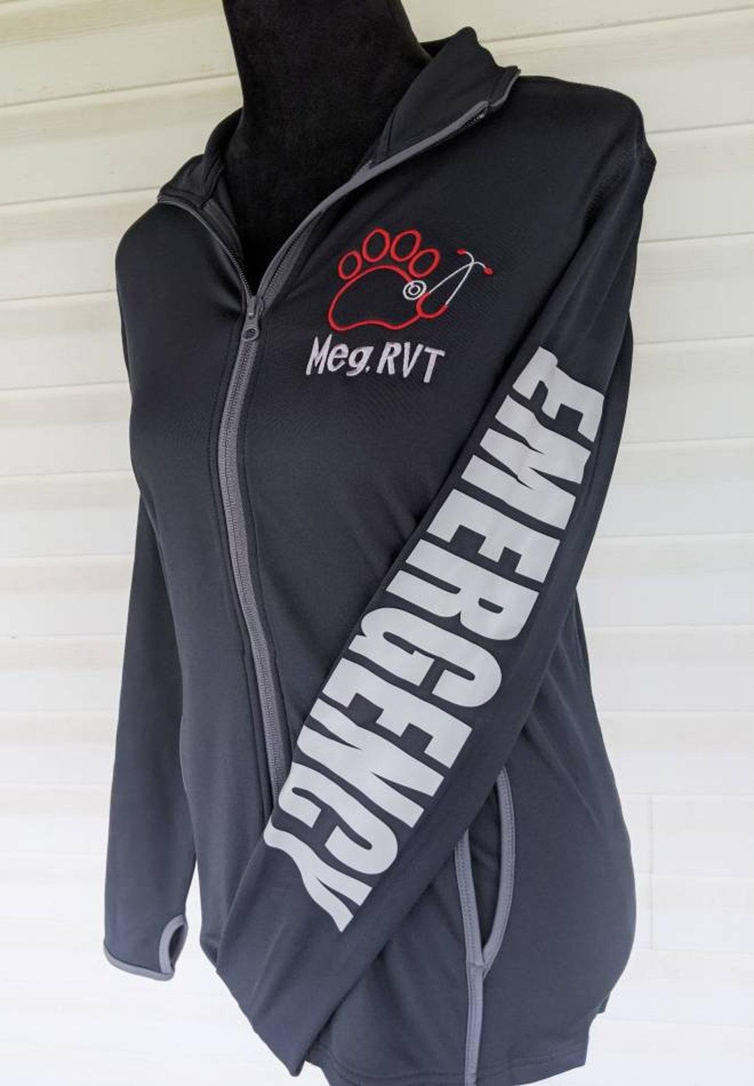 Vet Tech Moisture Wicking Jacket, Vet Assistant Full Zip, RVT Jacket ...