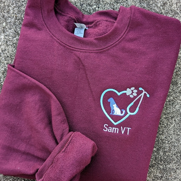Veterinary Assistant Crewneck - Etsy