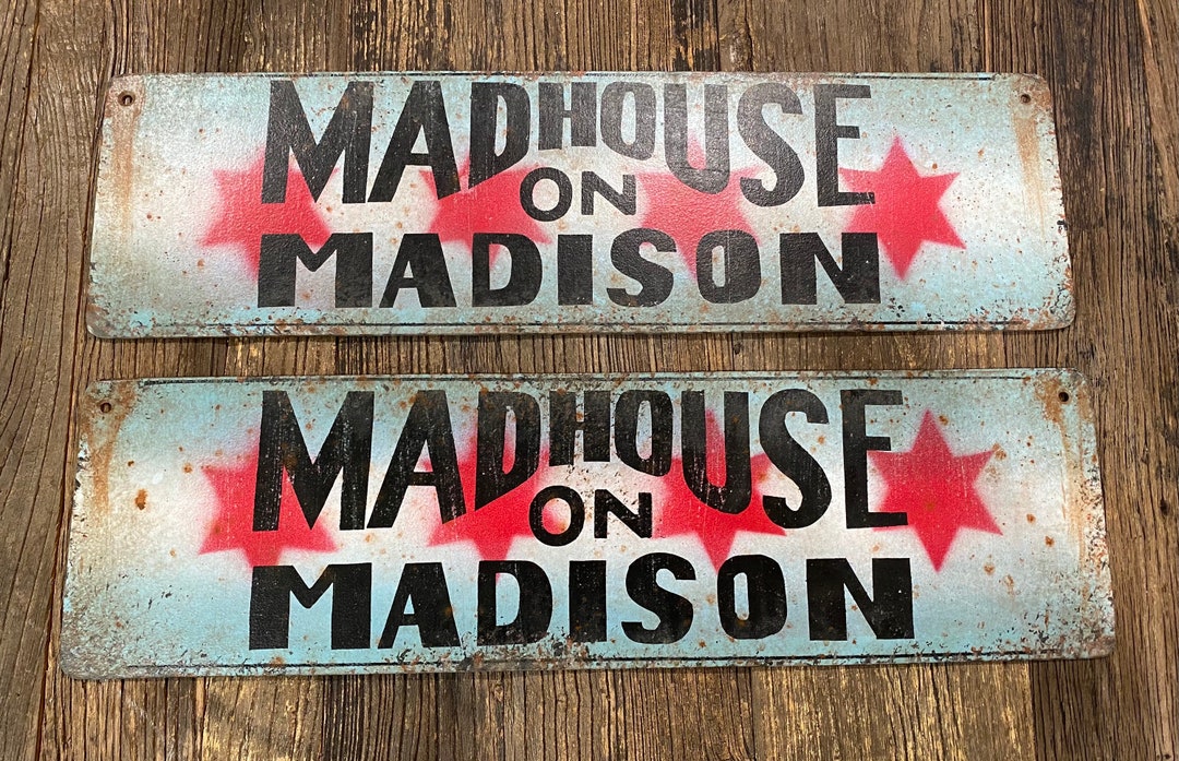 Madhouse on Madison Faux Vintage Chicago Stadium United Center Sign - Etsy