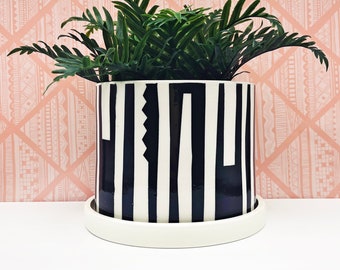 Large Black With White Stripe Planter - Etsy