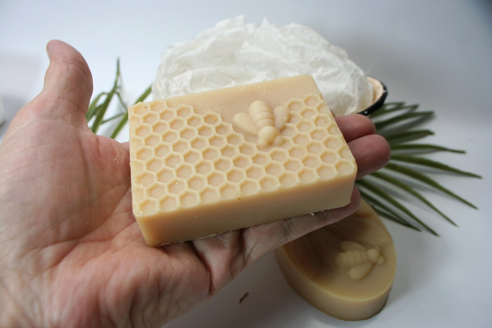 Bee Soap 2 Bars Bee-themed Soap Gift for Bee Lover - Etsy