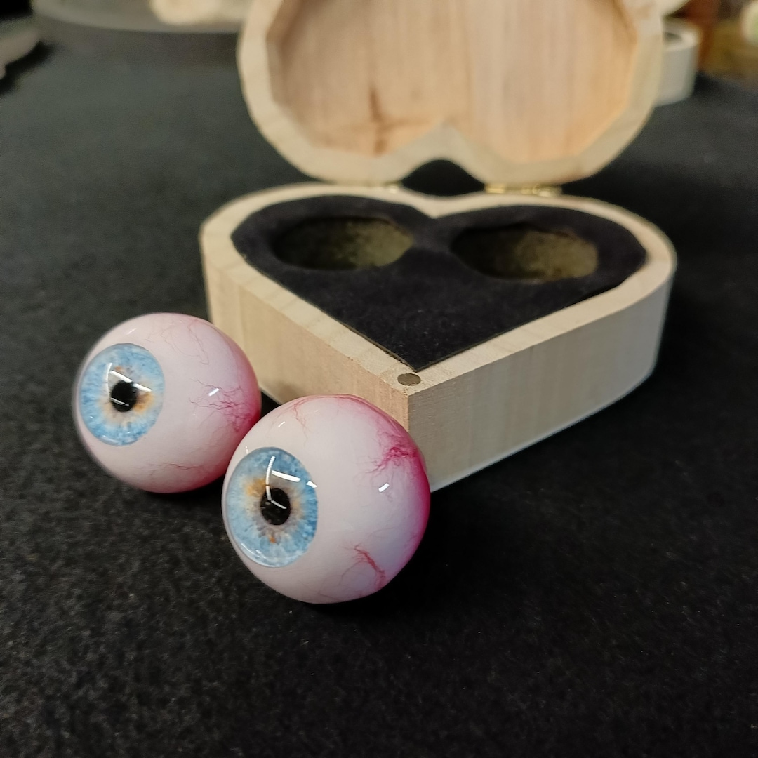 I Only Have Eyes for You - Human Eyeball Gift Box - Love - Etsy