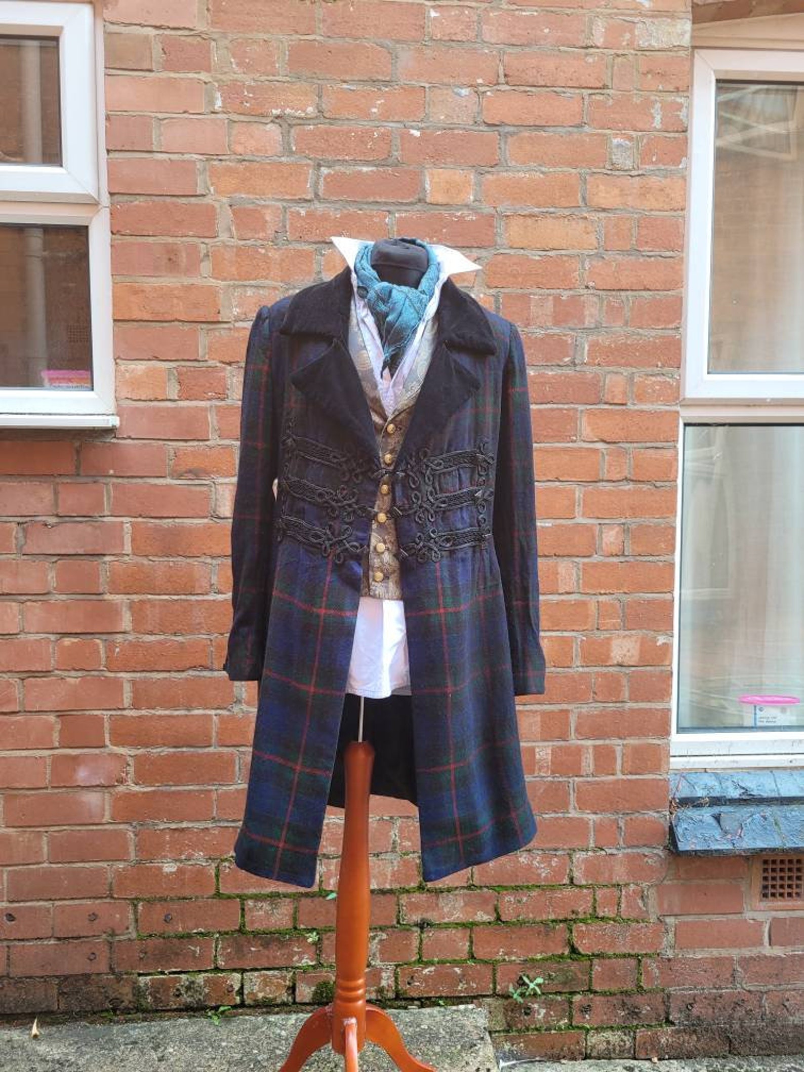 Sherlock Holmes Tartan Replica Frock Coat Hand Stitched Frog - Etsy UK