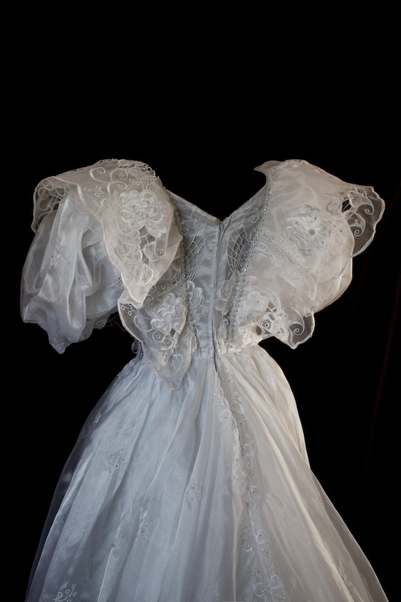 201 - Sumptuous and fully embroidered Vintage 80s wed… - Gem