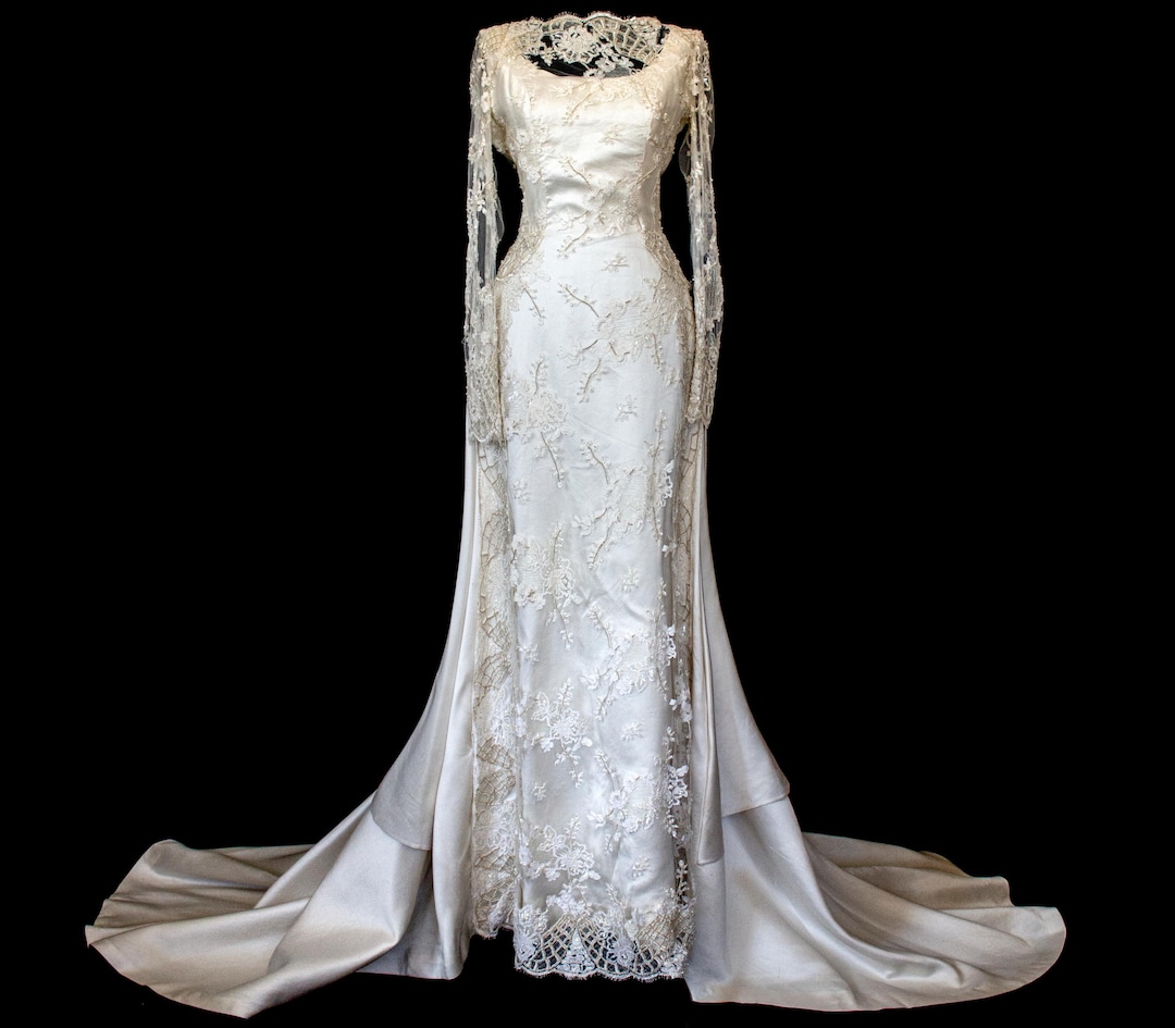 276 - Precious Princess Sartorial Pure Silk and Embroidered Tulle/a ...