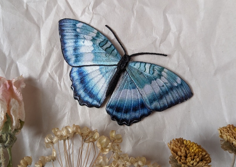 Iridescent Realistic Butterfly Embroidery Applique / High Quality Iron ...