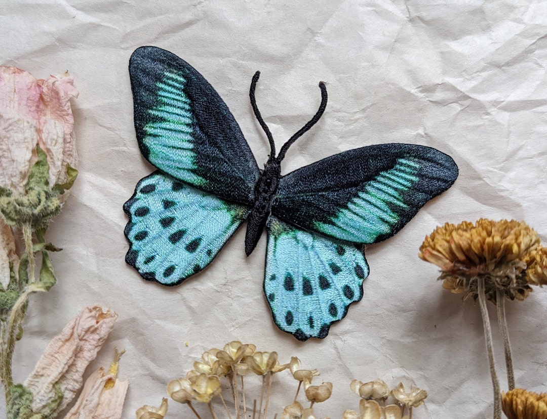 Iridescent Realistic Butterfly Embroidery Applique / High Quality Iron ...