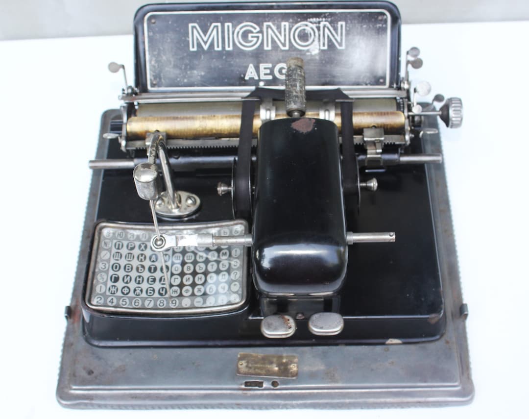 Rare Working MIGNON AEG Typewriter in Cyrillic, Germany Writing Machine ...