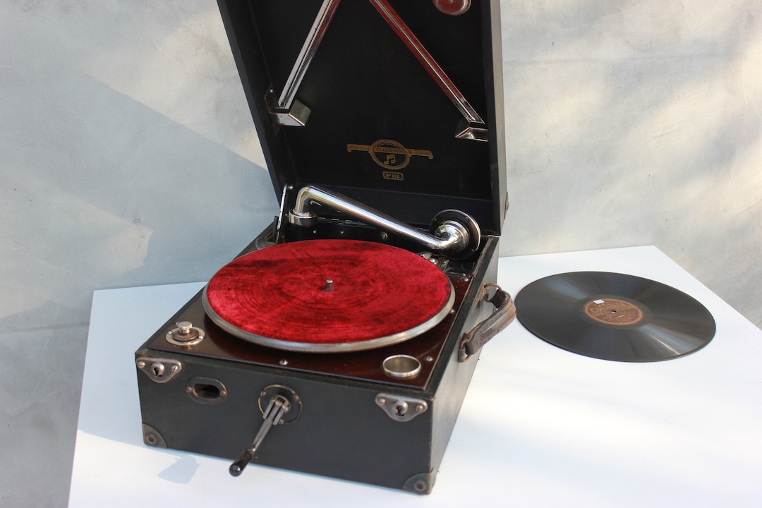 Working Columbia Grafonola Gramophone With Crank Great Britain ...
