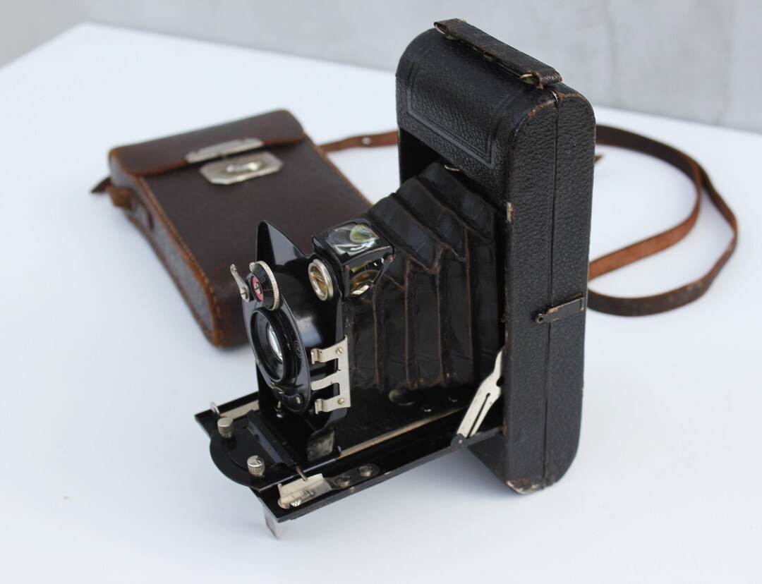 Rare French Folding Camera 7x 10.5cm Hermagis Paris Anastigmat Magir ...