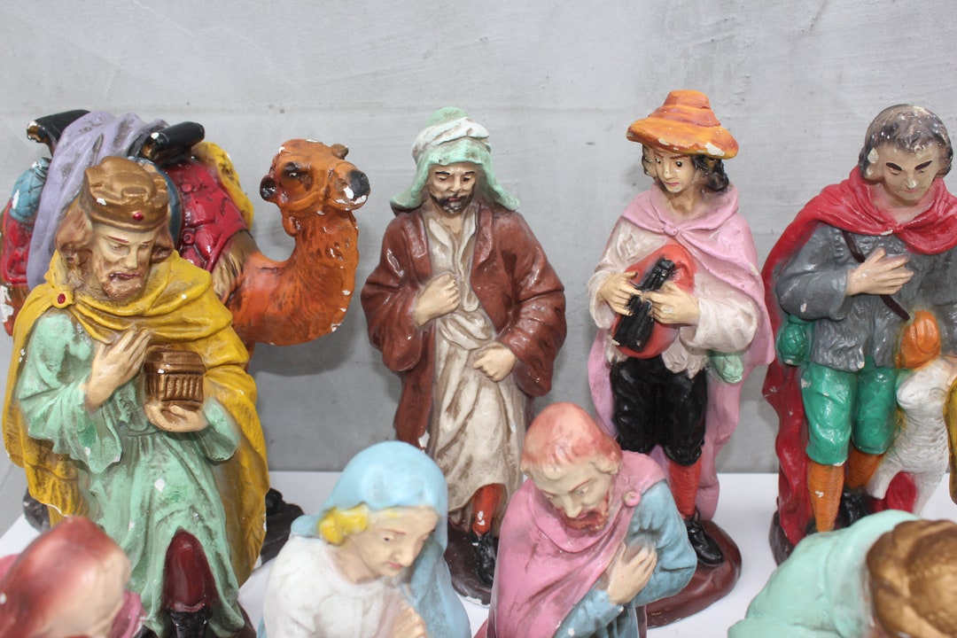 Old Nativity Scene - 11 Parts Christmas Photo Session Prop Bethlehem ...