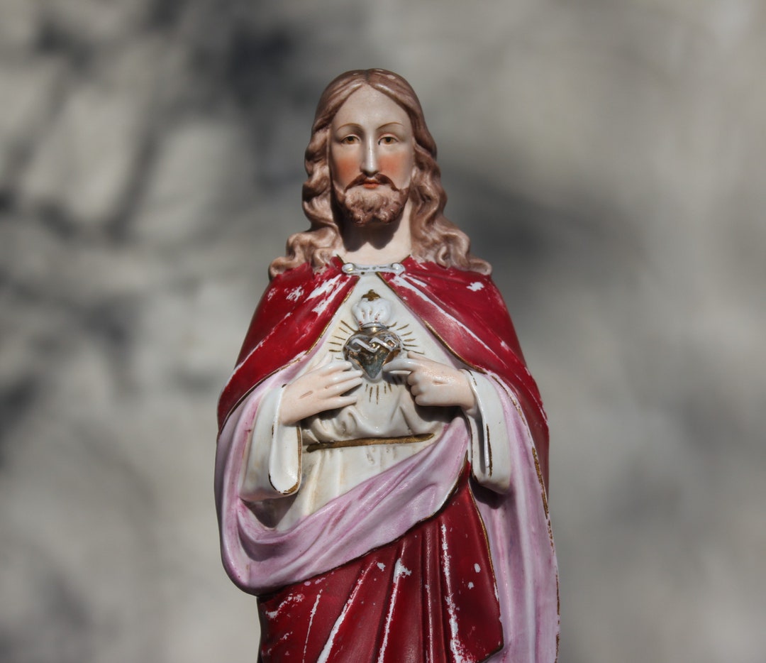 Sacred Heart of Jesus Statue, Catholic Religious Figurine, Detailed ...