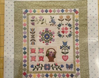 Garden Sampler Quilt - Etsy