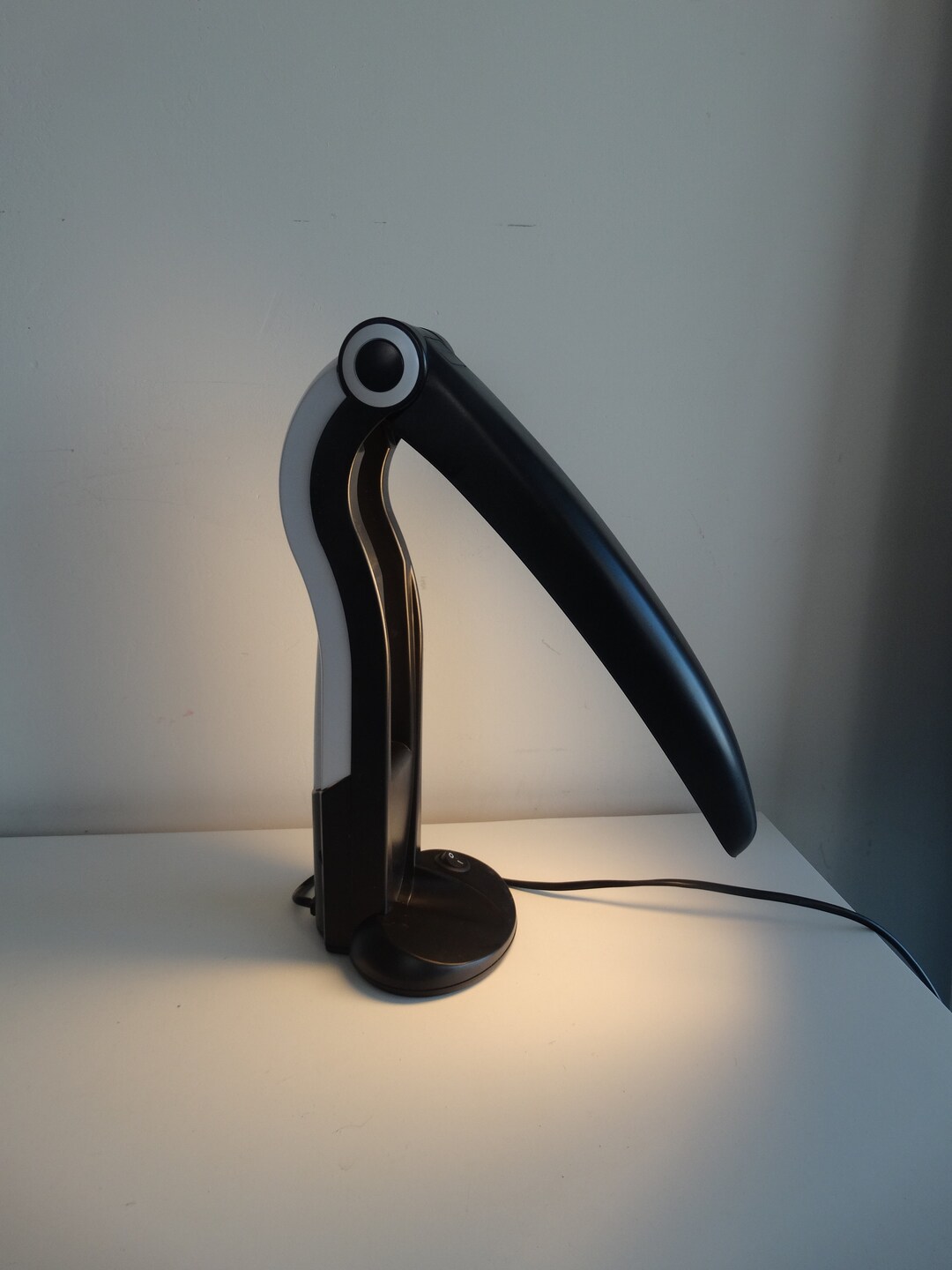 Lebber Vintage® - Vintage Toucan Table Lamp, Black-gray European Plug ...