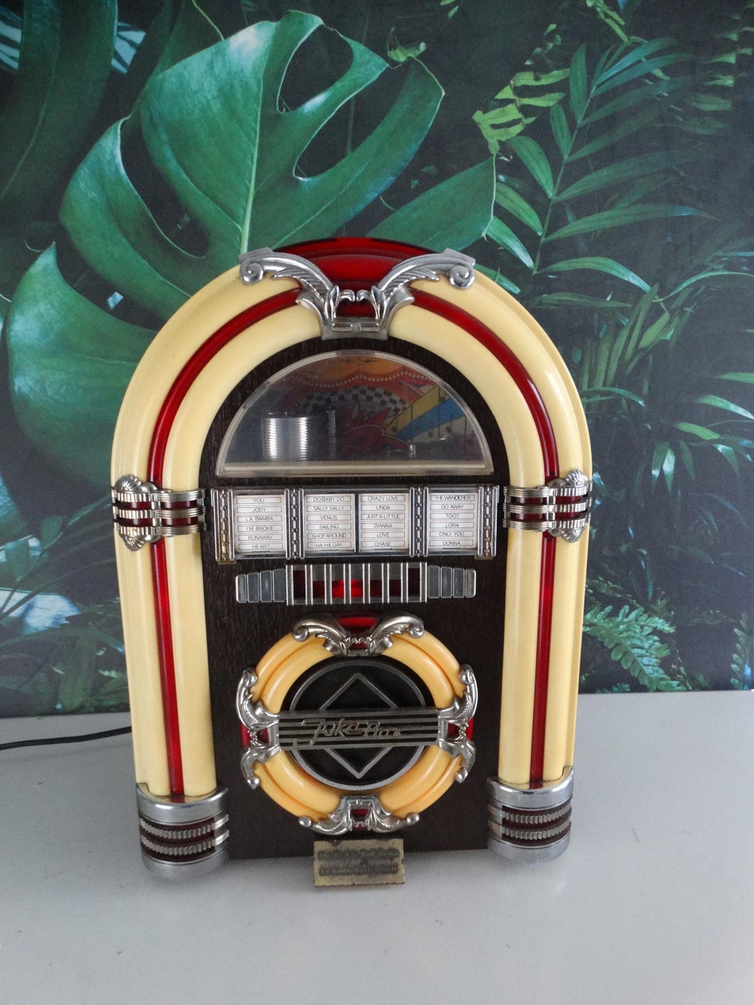 Lebber Vintage® - Juke Box Radio, Cassette Player. Spirit of St. Louis ...