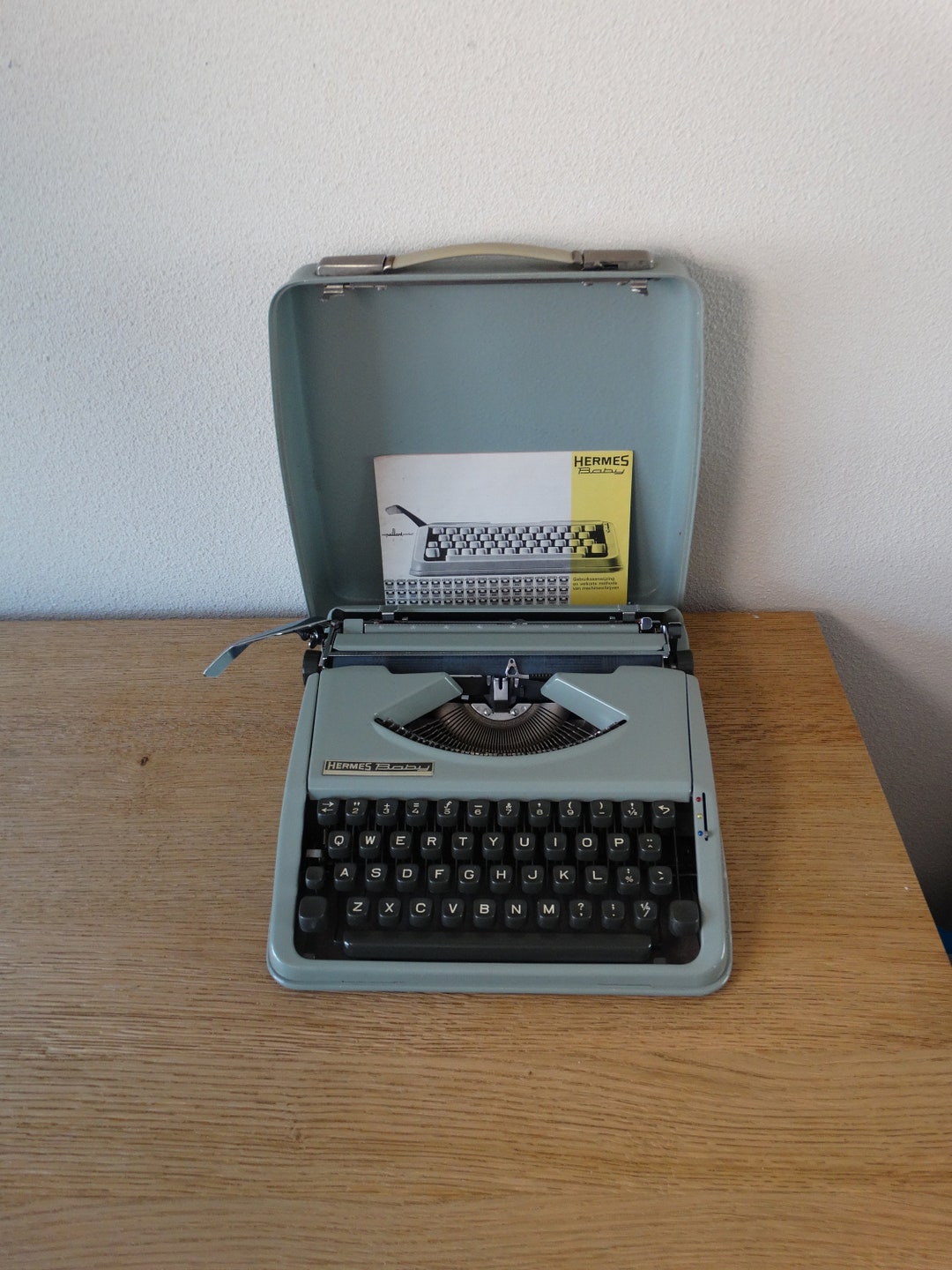 Lebber Vintage® Hermes Baby Typewriter, a Paillard Product. - Etsy