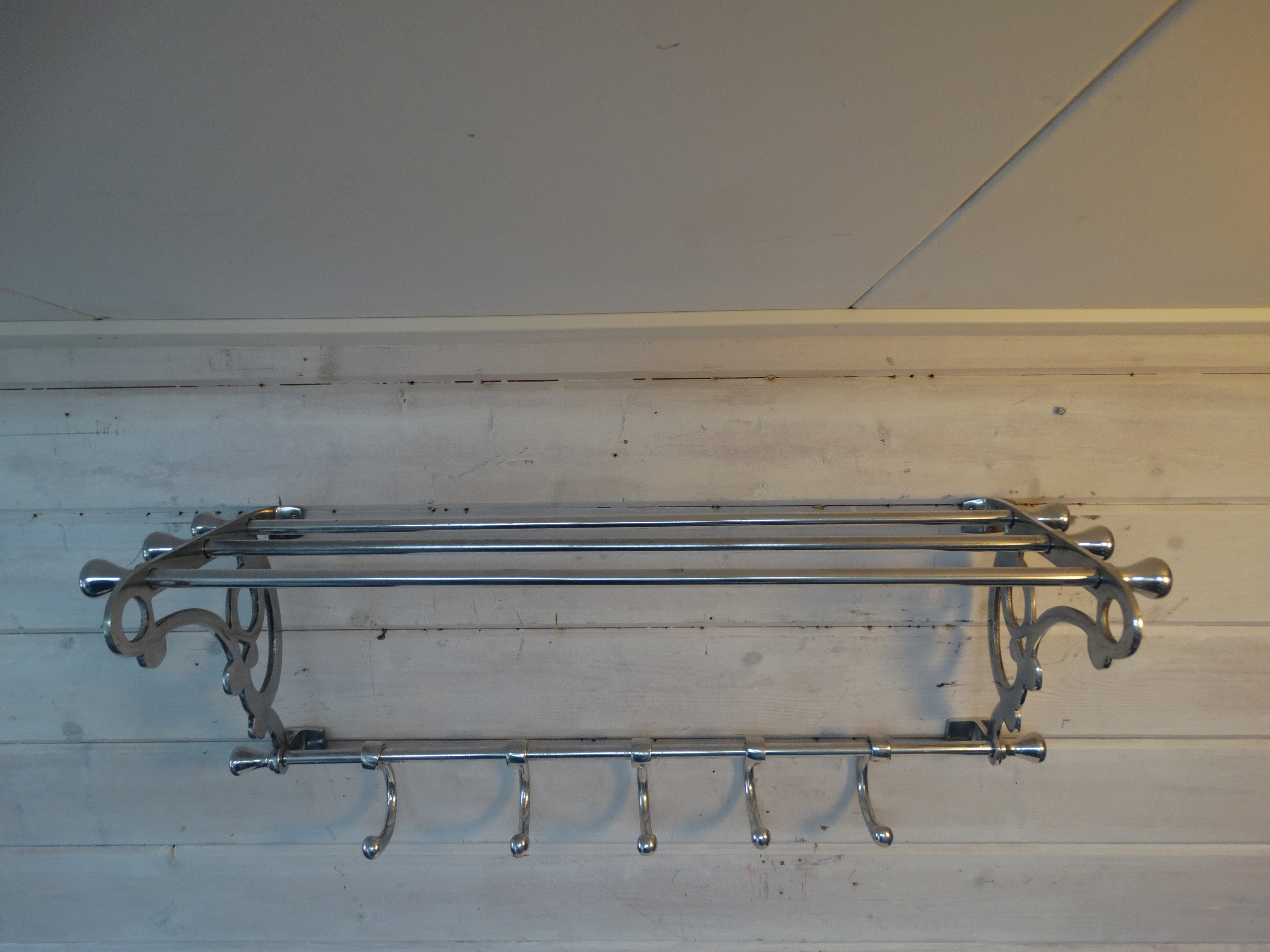 Lebber vintage® - Beautiful wagon coat rack made of polished aluminum ...