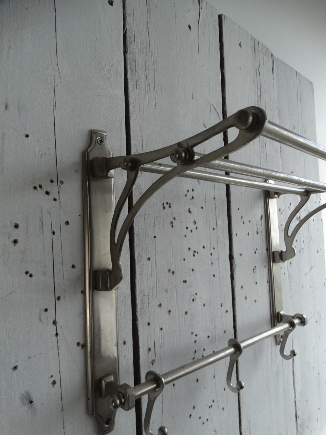 Lebber Vintage® - Beautiful Wagon Coat Rack Made of Nickel-plated Metal ...
