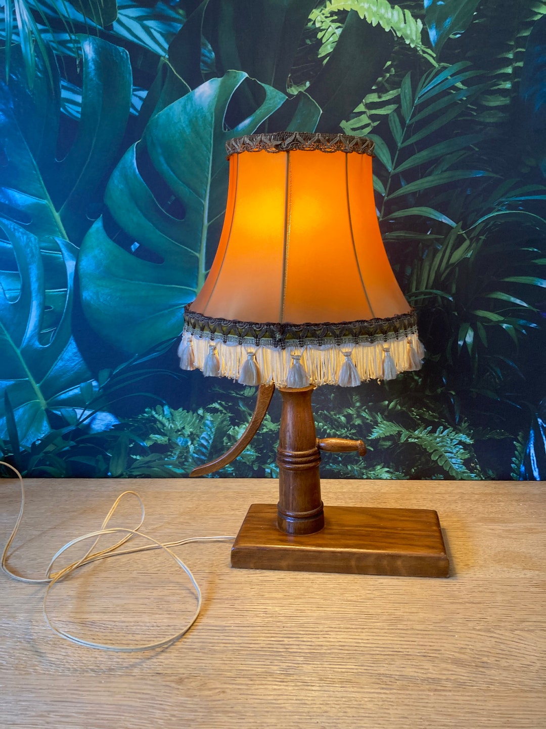 Lebber Vintage® Unique Lamp, Hand Pump Lamp in Oak, 50s. Conversation ...