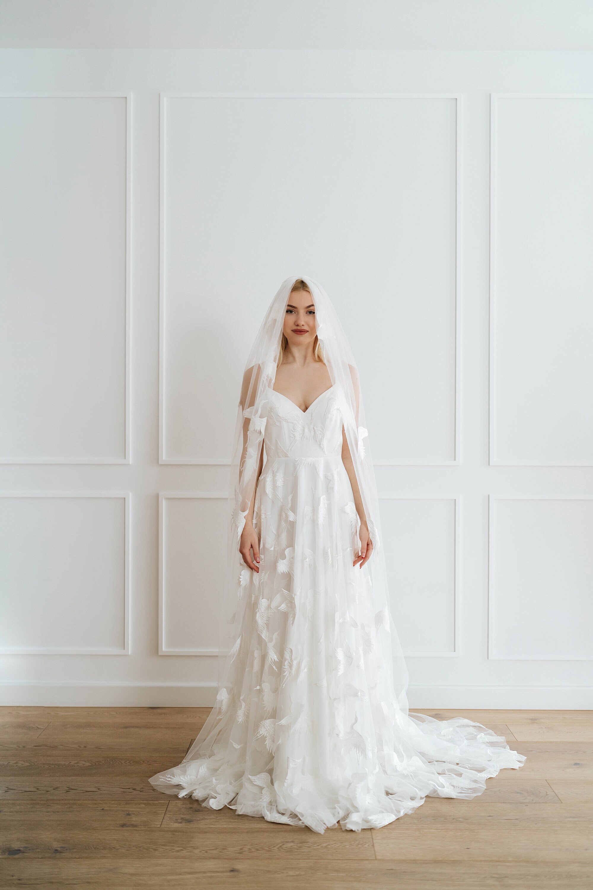 Birds Applique Wedding Dress Ojn Straps / Ivory Birds Dress / - Etsy