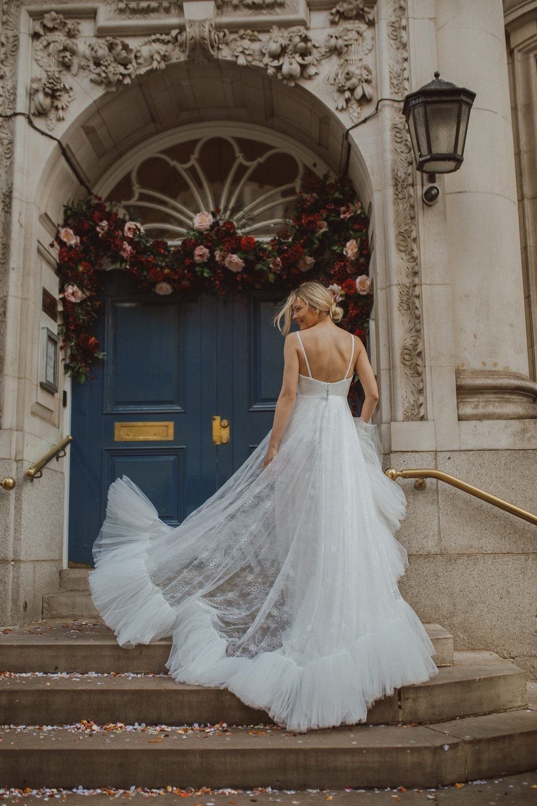 Amazing Romantic Lace Wedding Dress / Ivory Lace Wedding Gown With ...