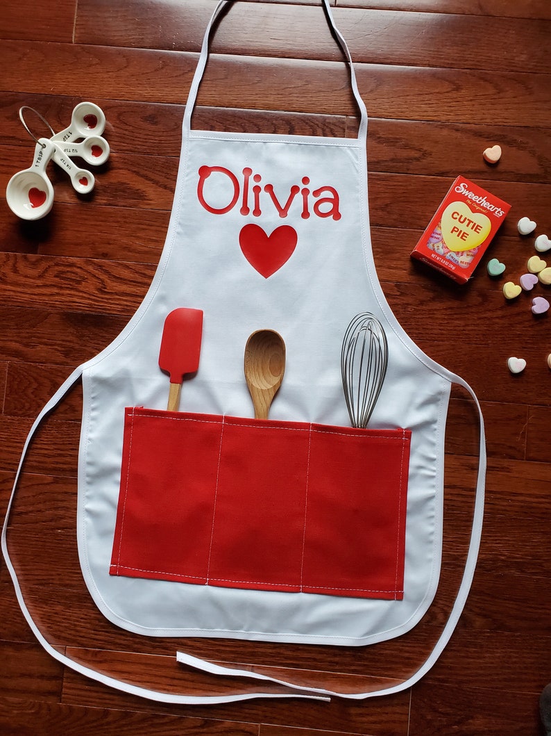 Personalized Kids Apron in Valentine Red Valentine apron | Etsy