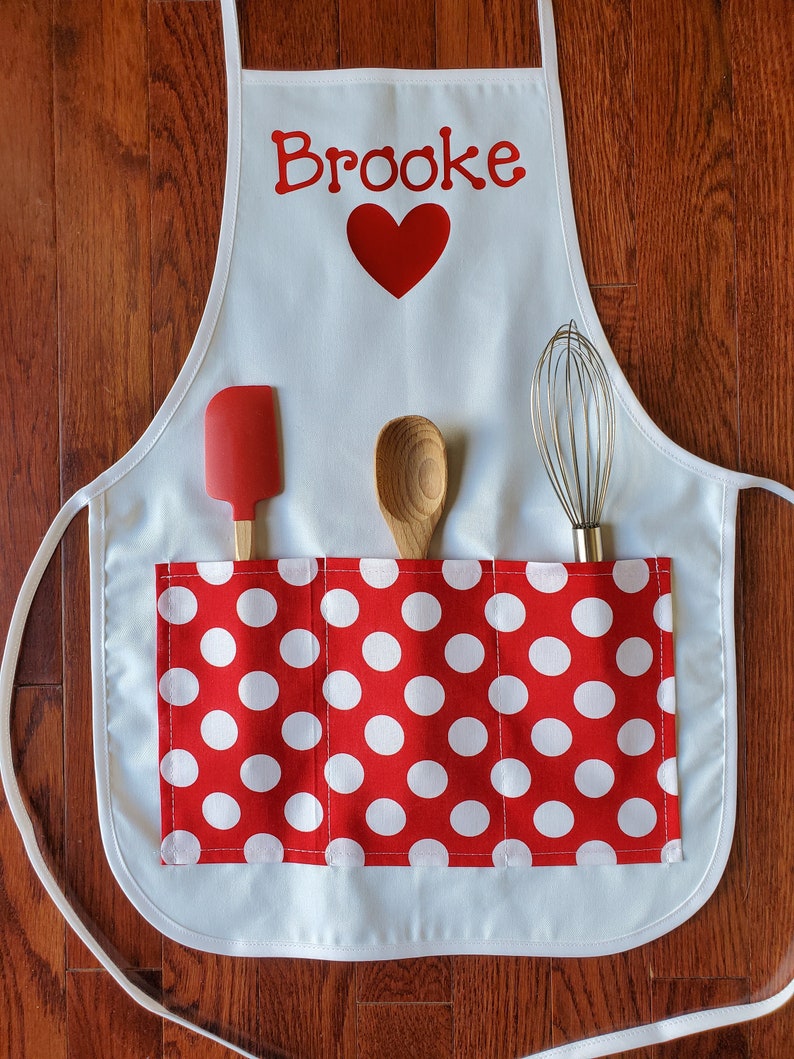 Personalized Kids Apron in Valentine Red Valentine apron | Etsy