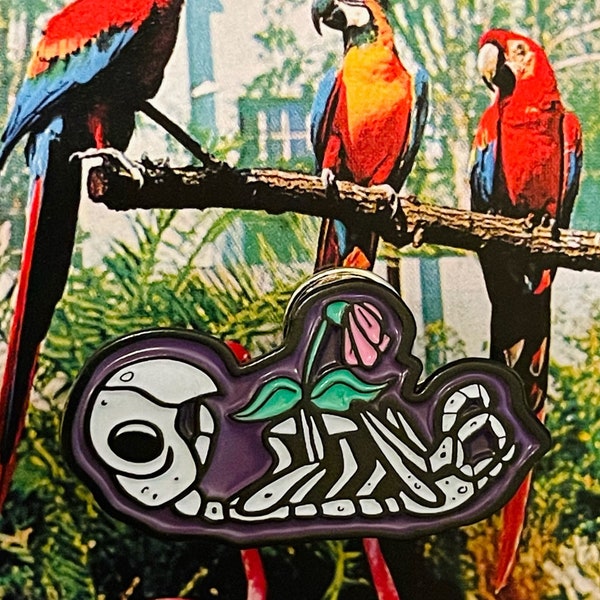 Enamel Pin Monty Python - Etsy