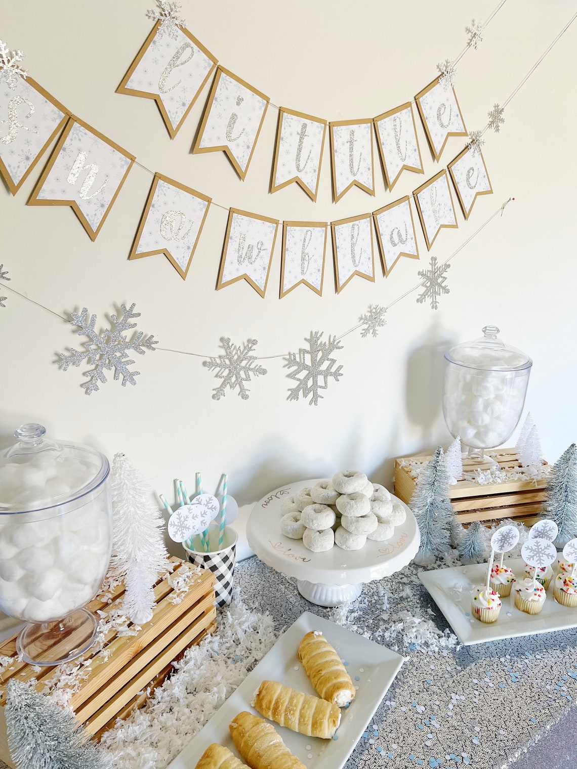 Little Snowflake Baby Shower Decorations Kit Winter - Etsy