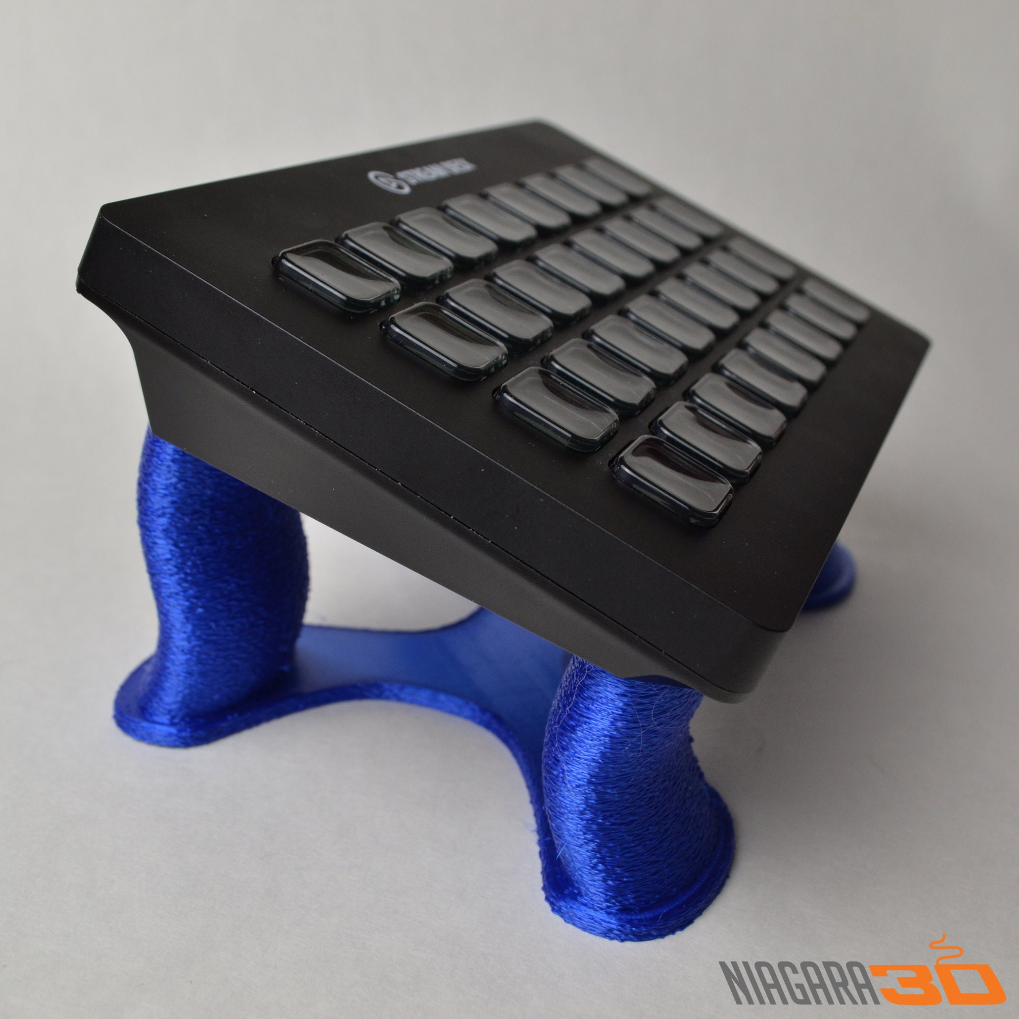 Stream Deck XL Stand Version 2 Lower Angle Great for Sit-stand Desks - Etsy
