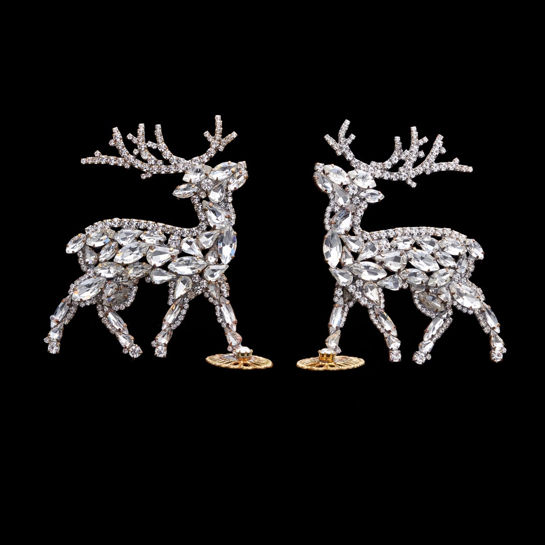 A Set of Dashing Christmas Reindeer Handcrafted With the Finest ...