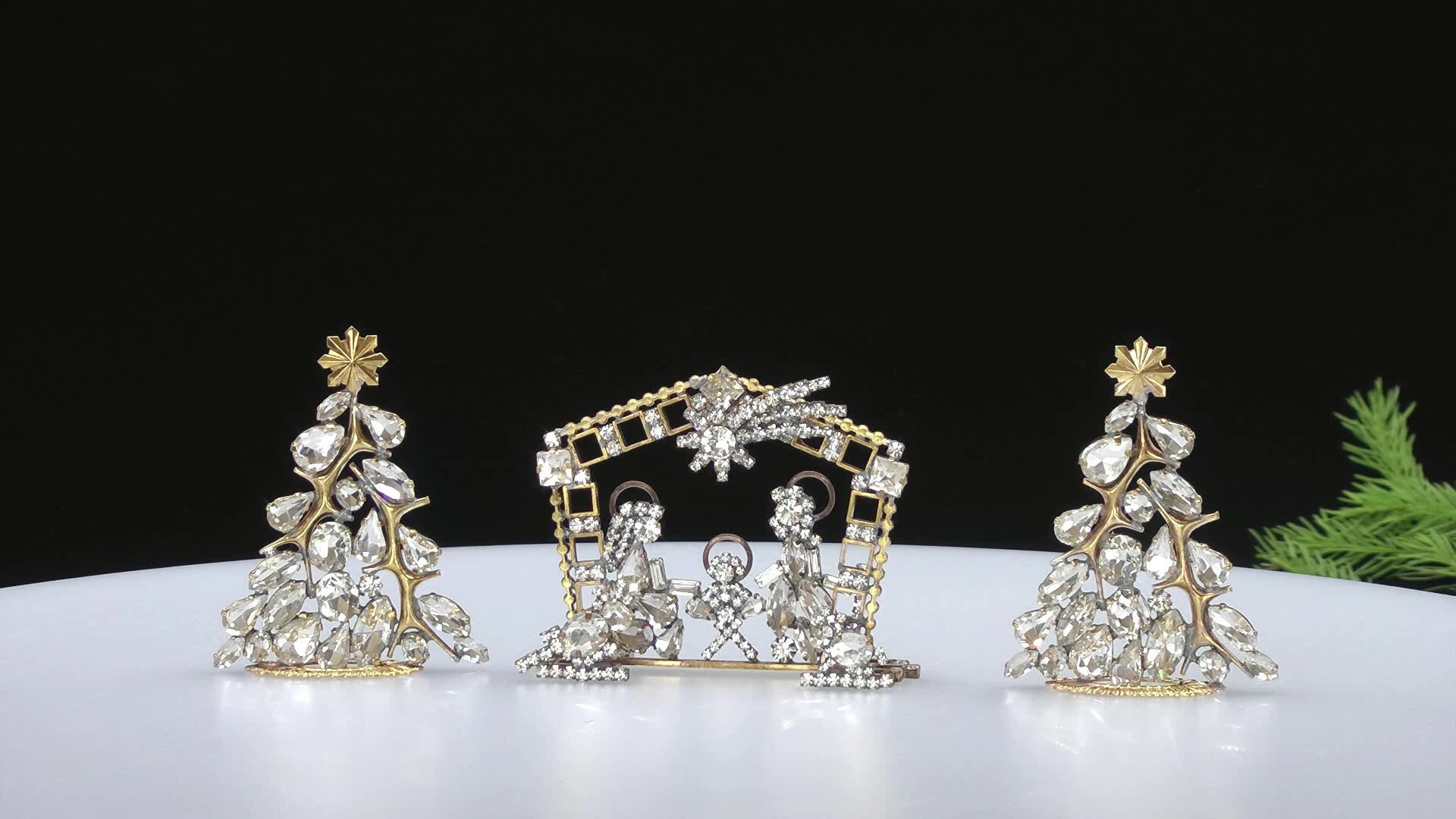 Christmas Set Luxury 2 Small XMAS Trees and Crib Christmast - Etsy