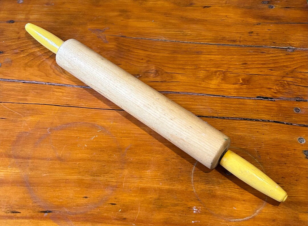 Antique Rolling Pin With Yellow Handles, Farmhouse Kitchen, Rustic ...