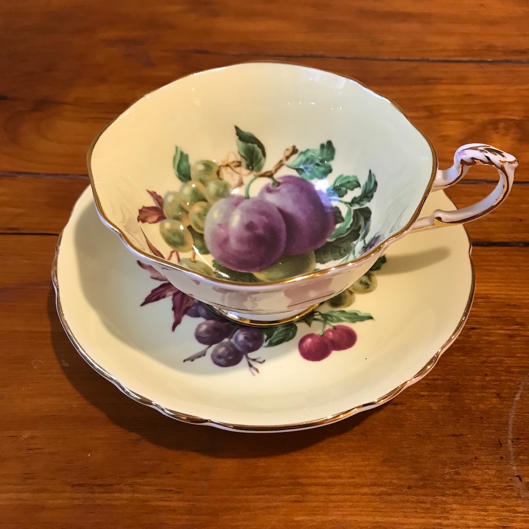 Beautiful Paragon Bone China Pear, Plum and Grapes Fruit Still Life ...
