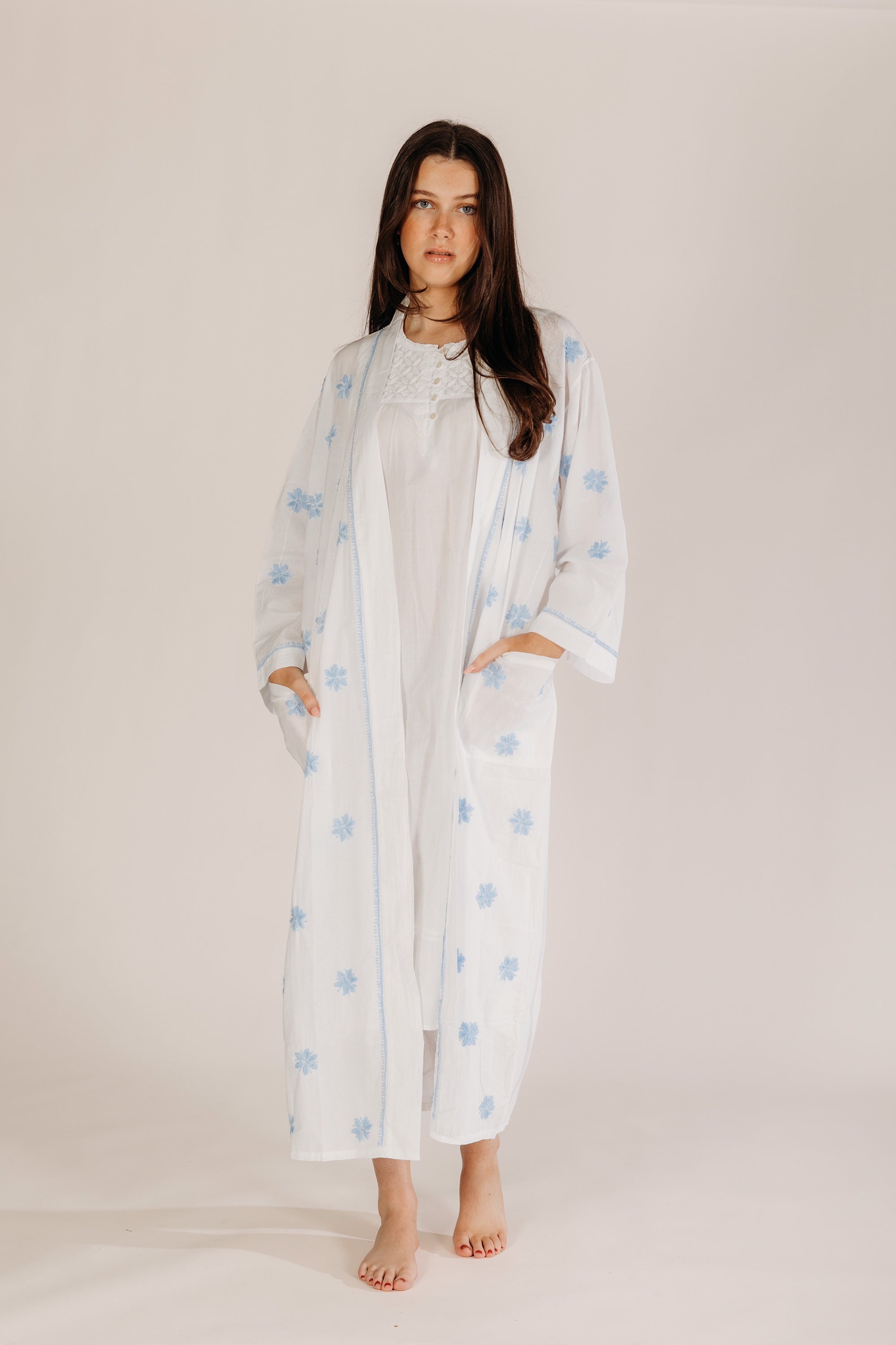 Chikenwork Indian Embroidery Dressing Gown,soft Indian Voile Cotton ...