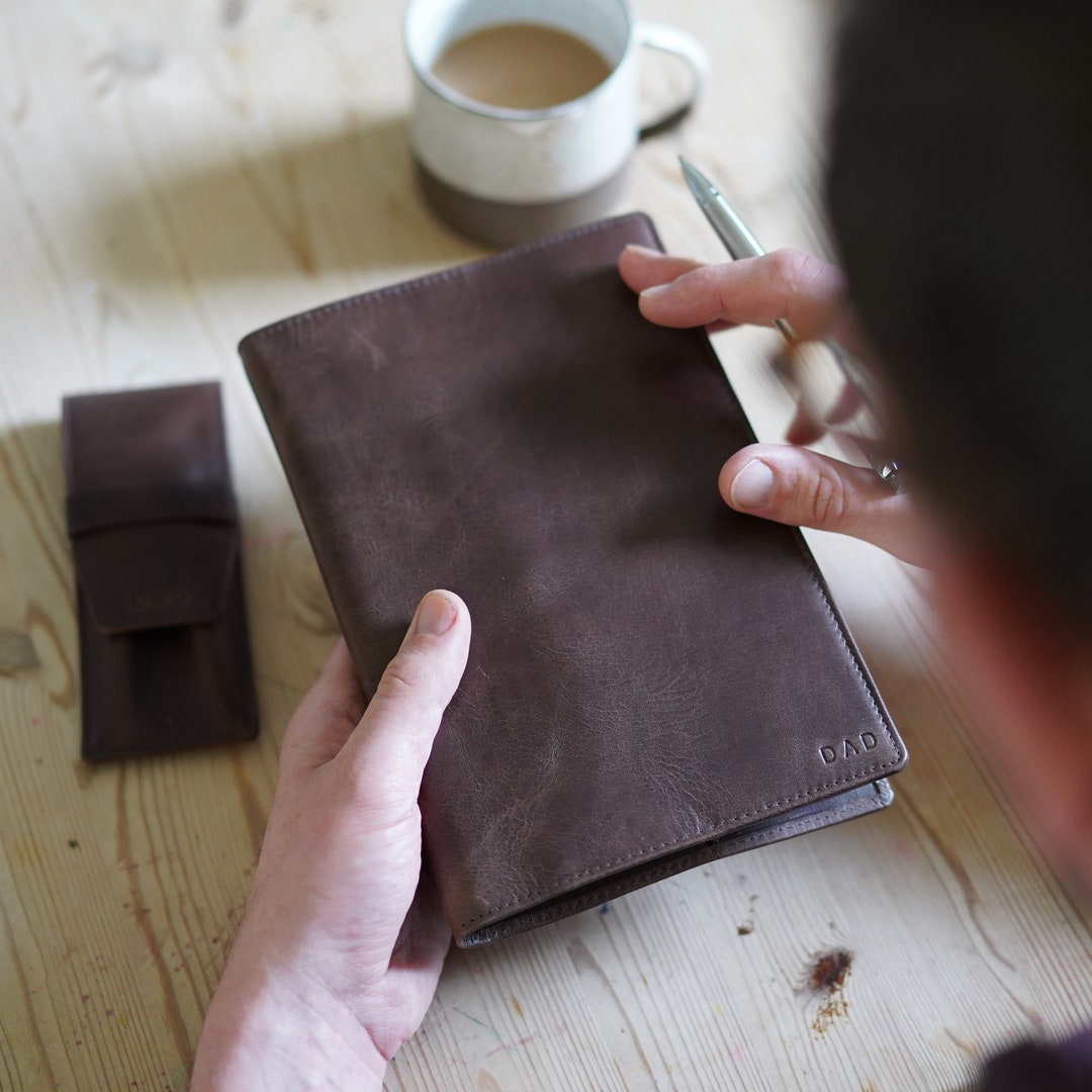 Personalised Vintage Leather Notebook Gift Set With Pen and Pencil - Etsy