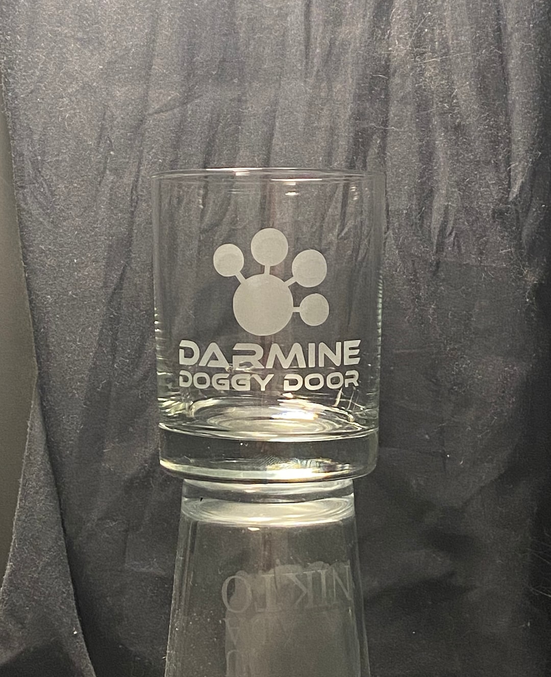 ITYSL Glass darmine Doggy Door Logo Sandblasted Double Whiskey Rocks ...