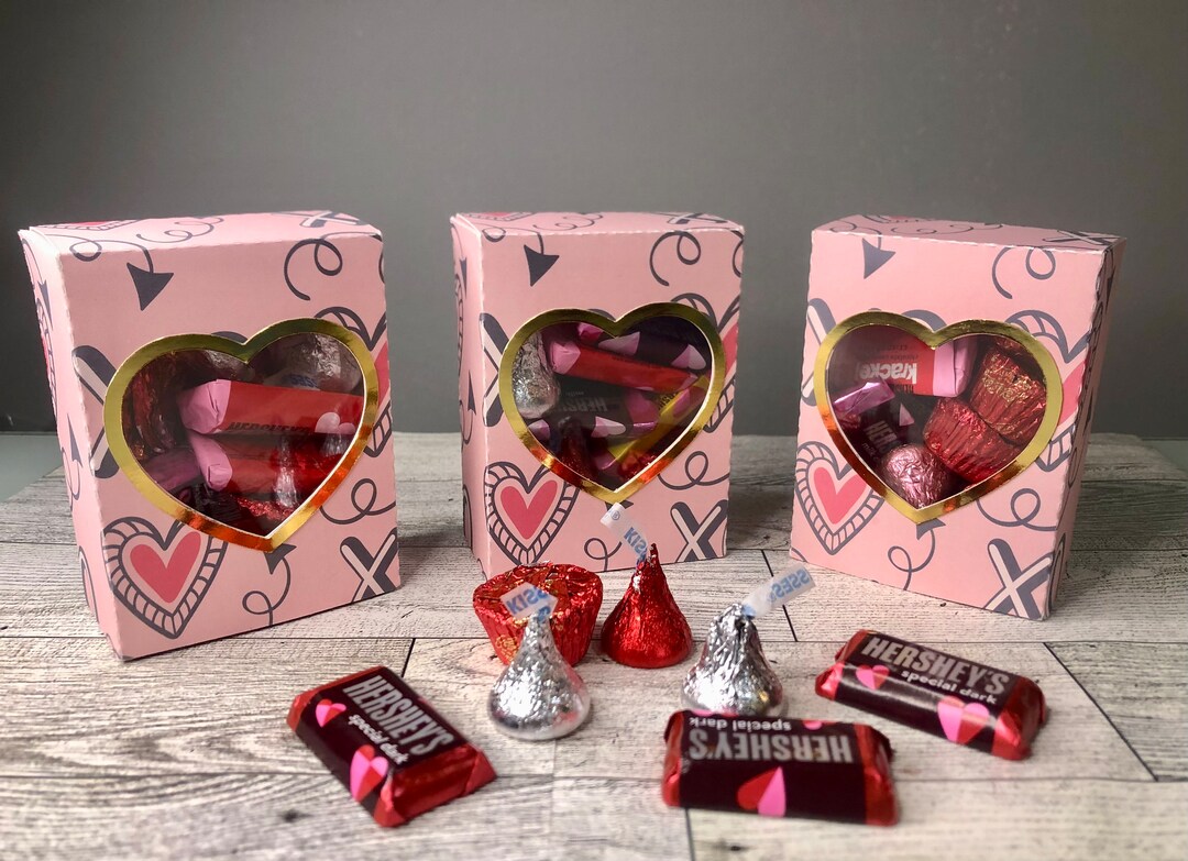 Heart Window Candy Box, Heart Window Treat Boxes for Parties ...