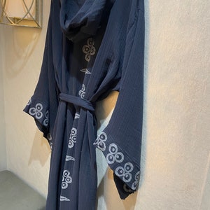 Black Muslin Mens Hooded Robe, Turkish Cotton Hooded Kimono Robe ...